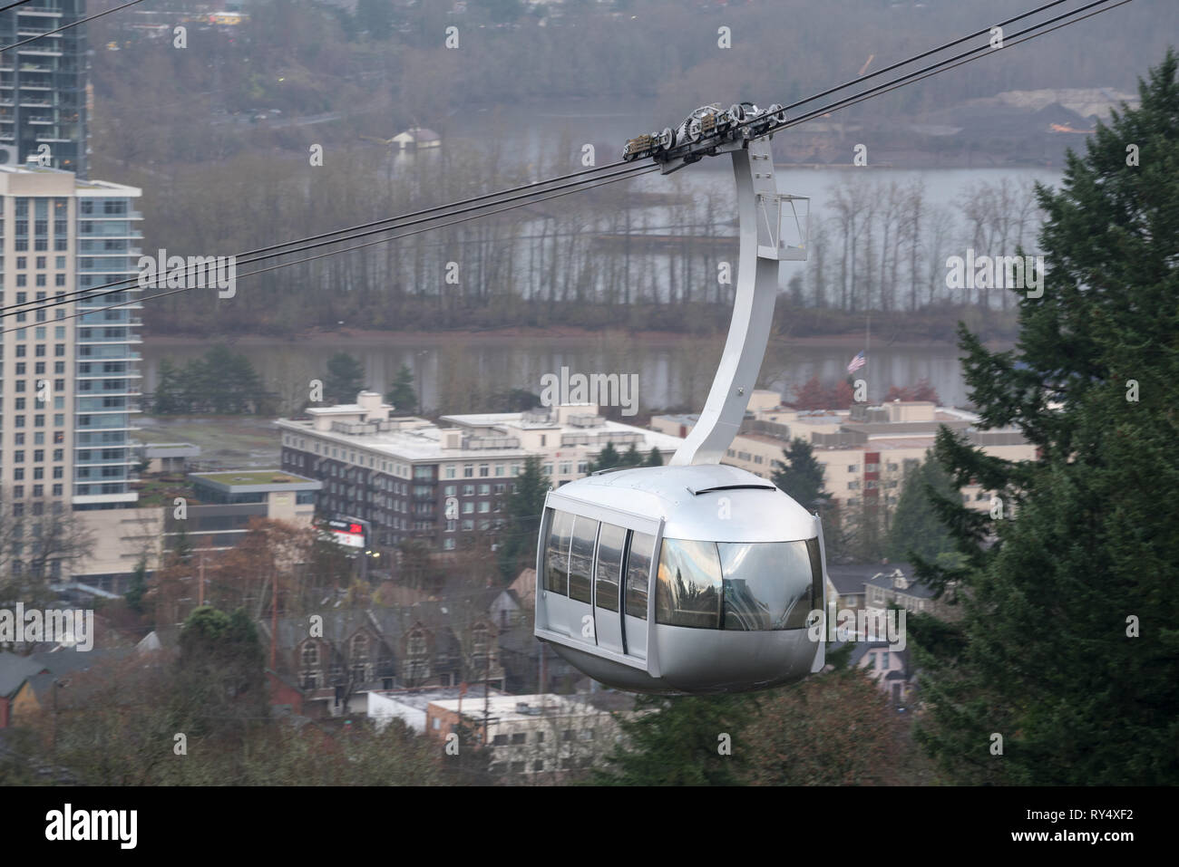 Portland aerial tram, Portland, Oregon Stock Photo - Alamy