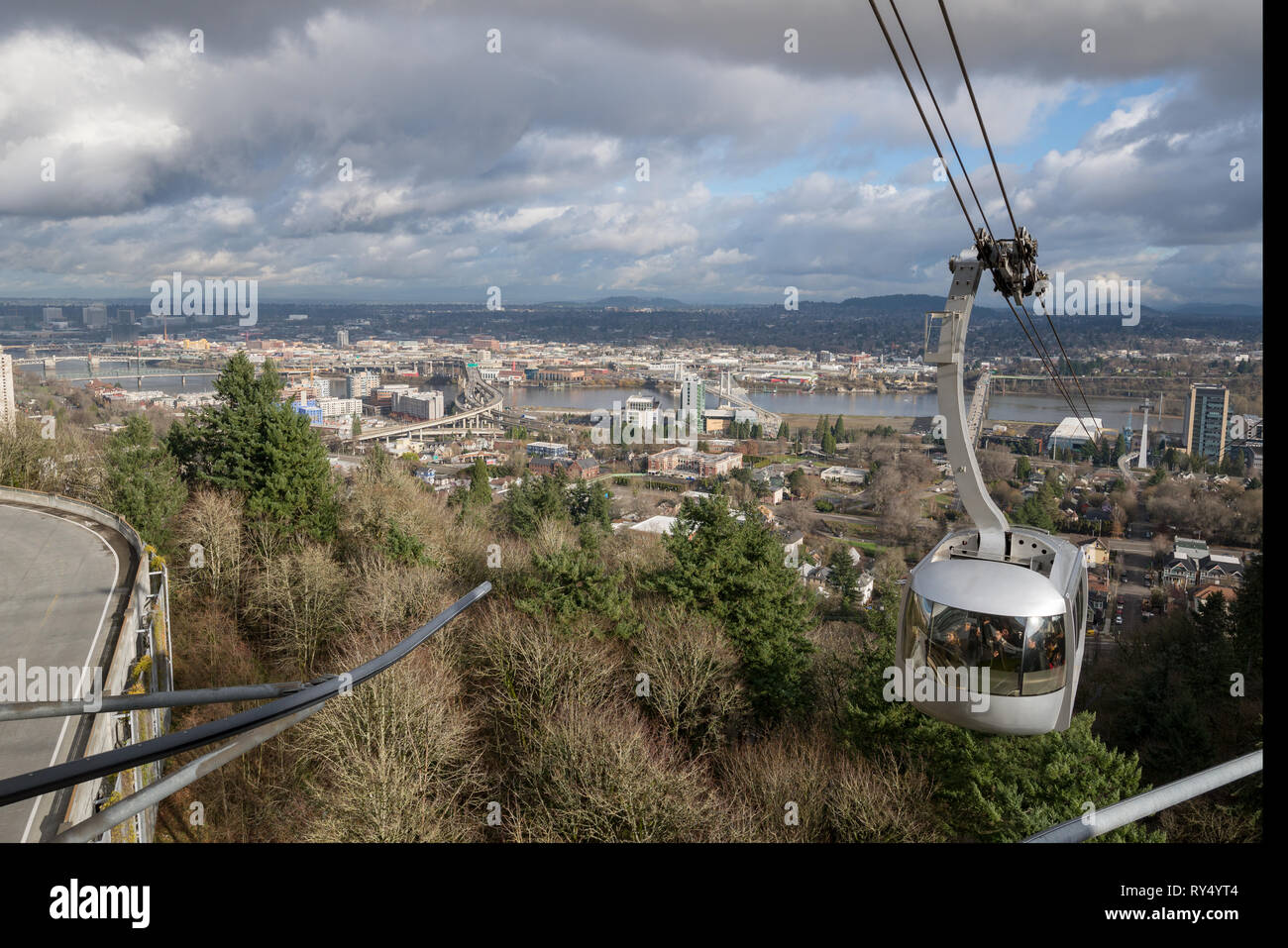 Portland aerial tram, Portland, Oregon Stock Photo - Alamy
