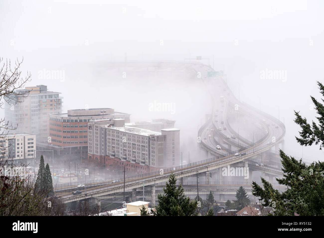 Marquam bridge hi-res stock photography and images - Alamy