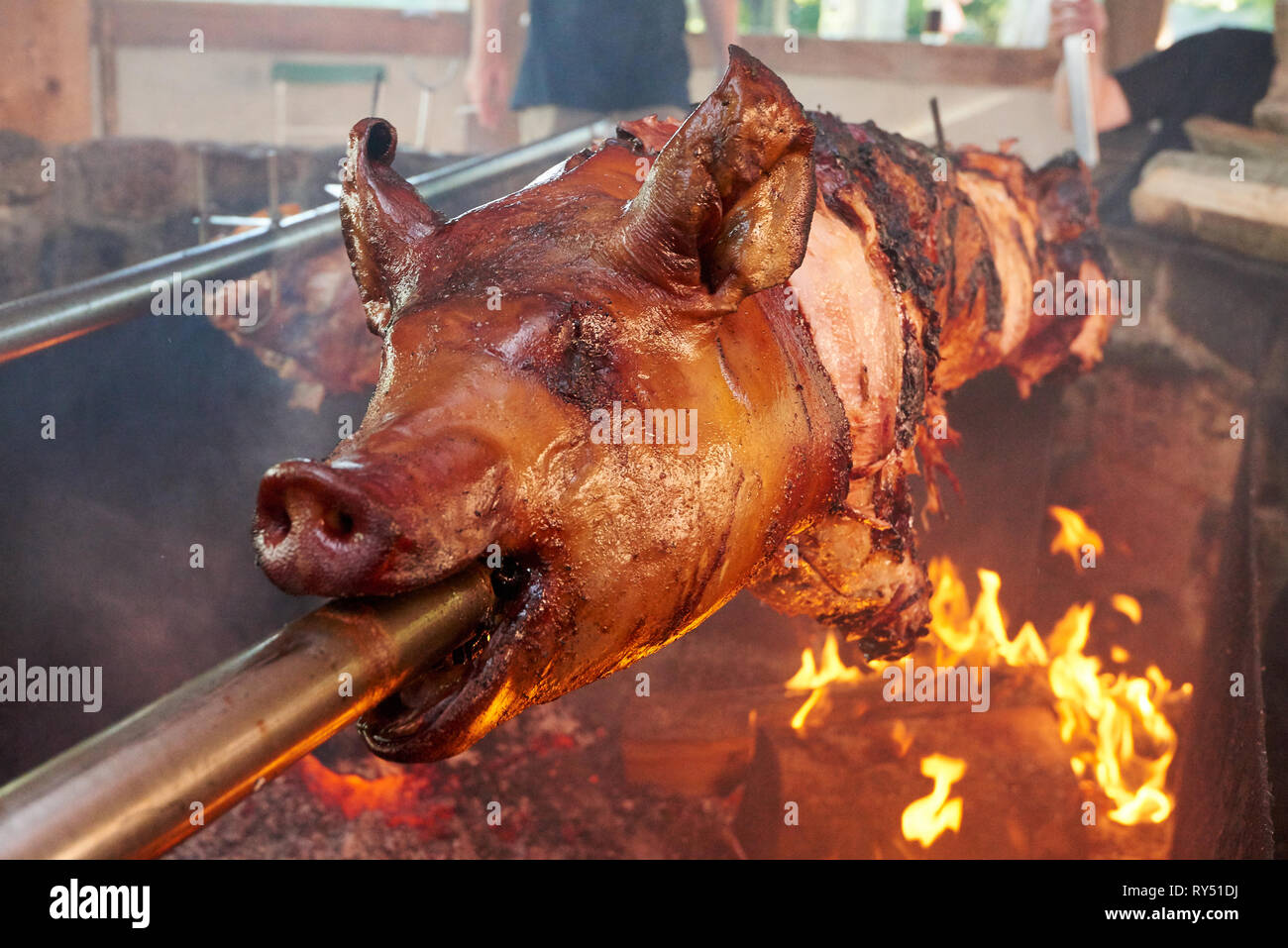 Pig roast at wedding hi-res stock photography and images - Alamy