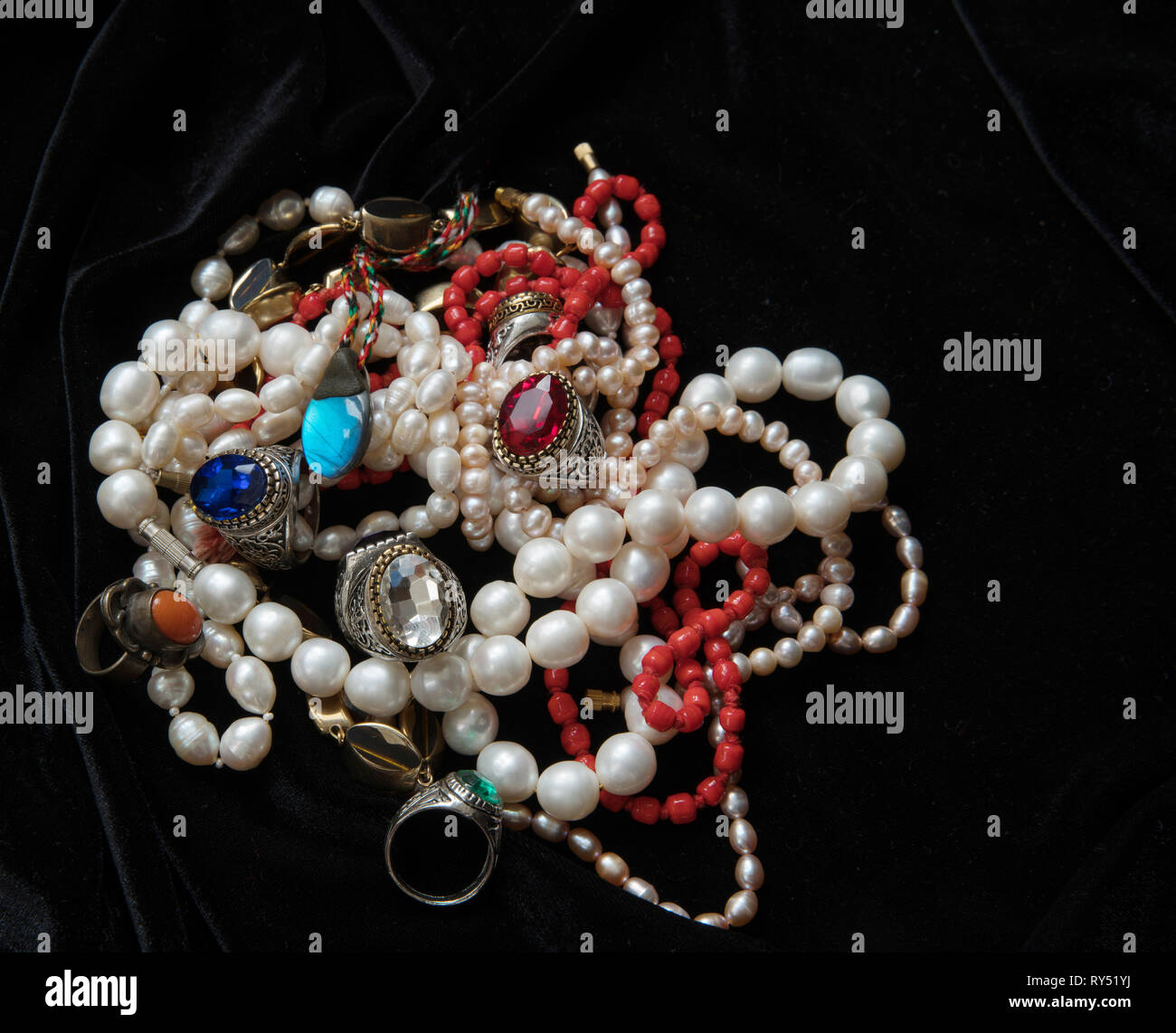 pearl chains and products from semiprecious stones and glass/ (From ...