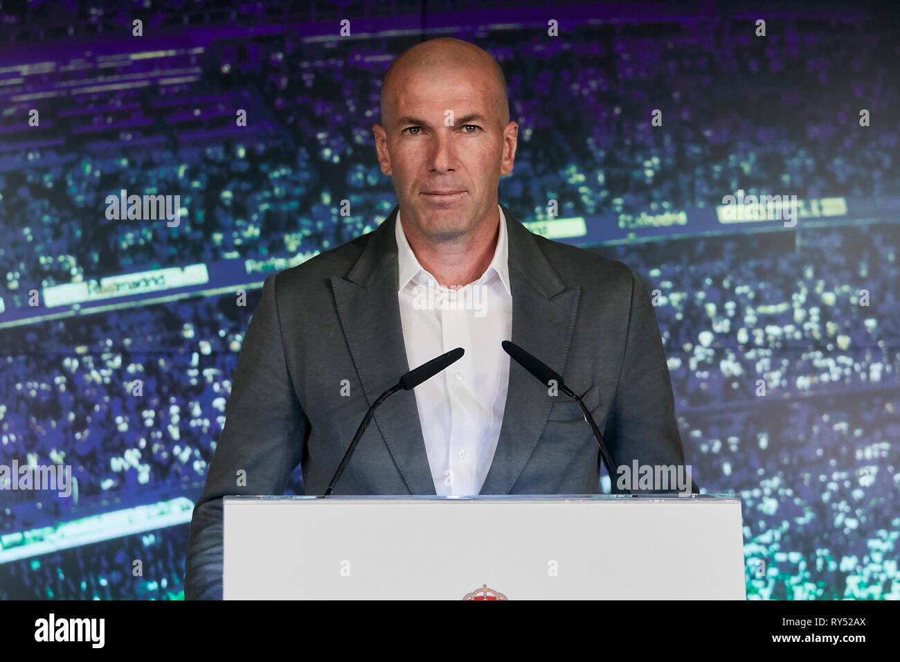 Real madrid manager zinedine zidane during the uefa champions league hi ...