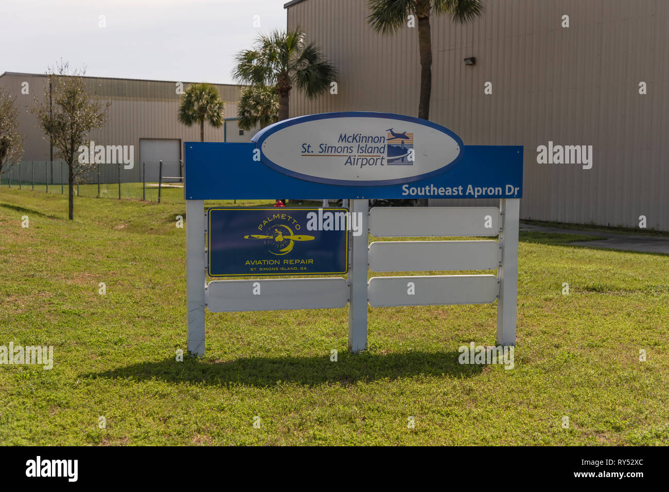 St simons island airport hi-res stock photography and images - Alamy
