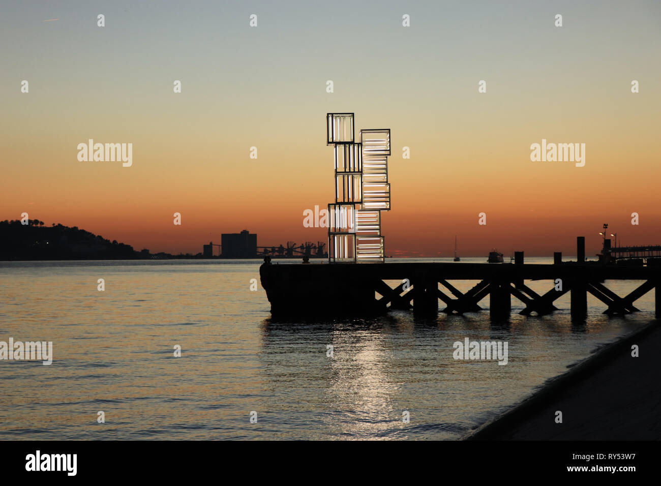 Landscape light structure hi-res stock photography and images - Alamy
