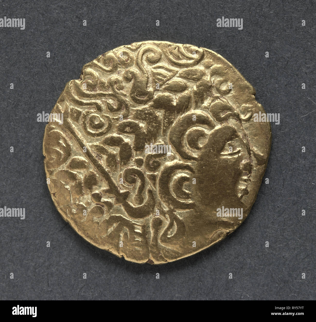 125 gold hi-res stock photography and images - Alamy