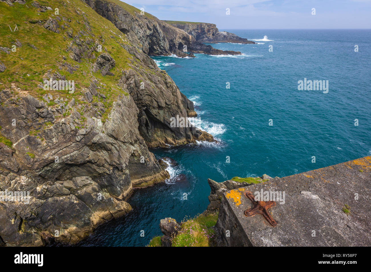 Mizen Head Cliffs and Lighthouse Museum Stock Photo - Alamy