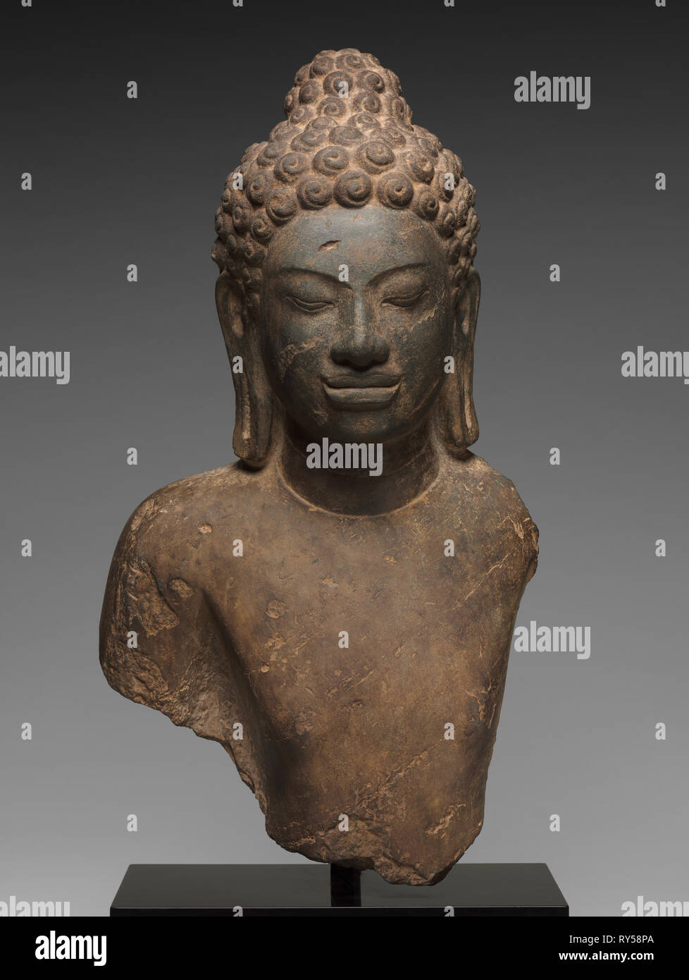 Dvaravati hi-res stock photography and images - Alamy