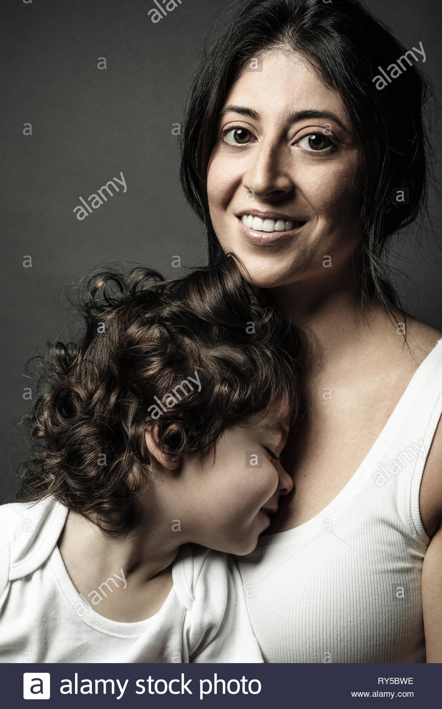 Hispanic child love mother hi-res stock photography and images - Alamy