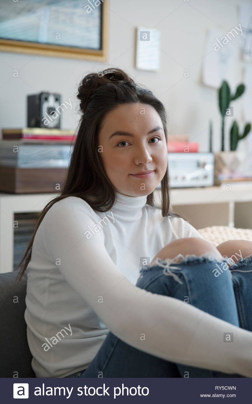 Portrait confident beautiful young woman Stock Photo - Alamy Portrait confident beautiful young woman Stock Photo - Alamy
