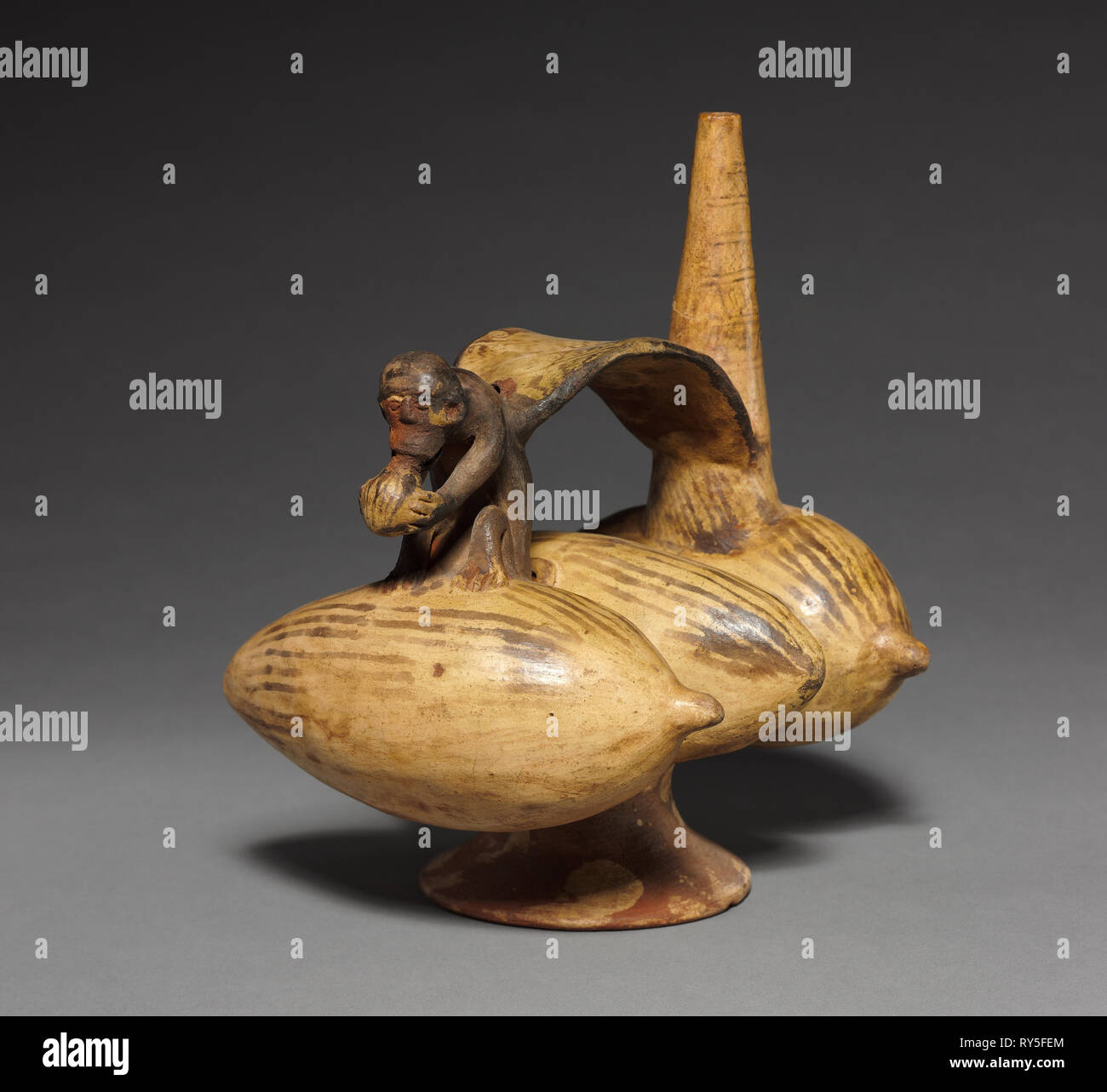 Monkey jar hi-res stock photography and images - Alamy