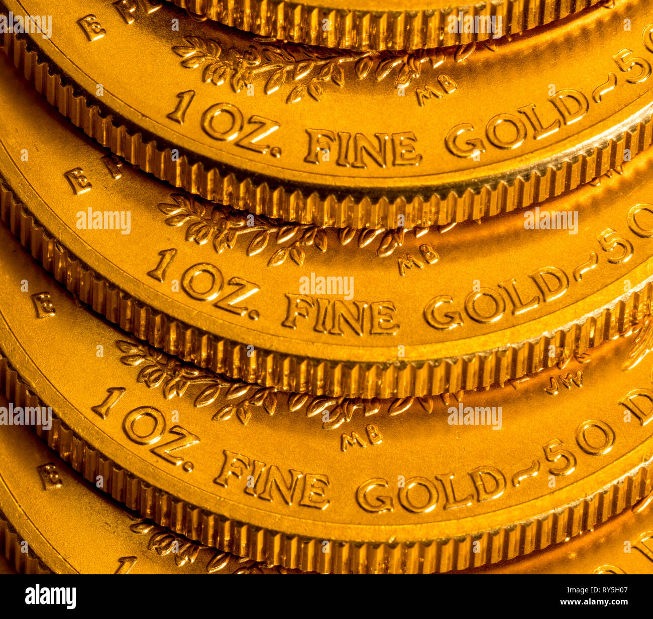 Pure gold coin hi-res stock photography and images - Alamy
