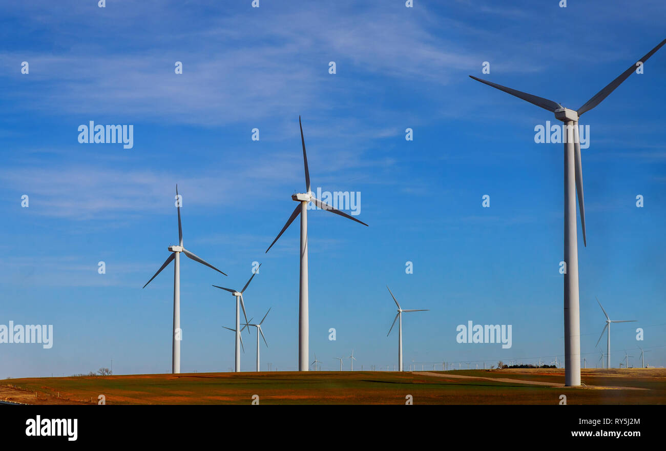 Windmills in the West Texas wind power Stock Photo - Alamy