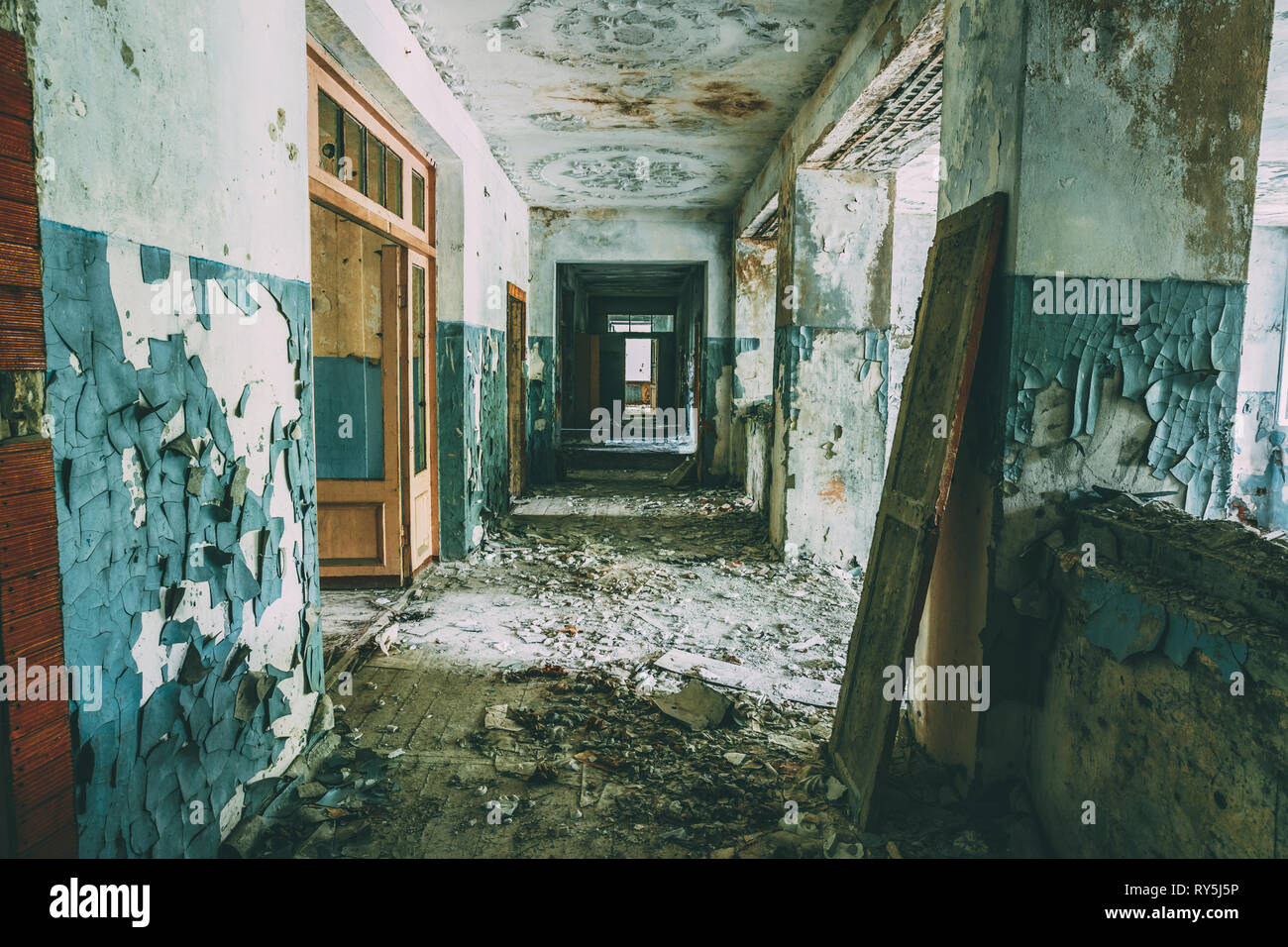 Abandoned school chernobyl classroom hi-res stock photography and ...