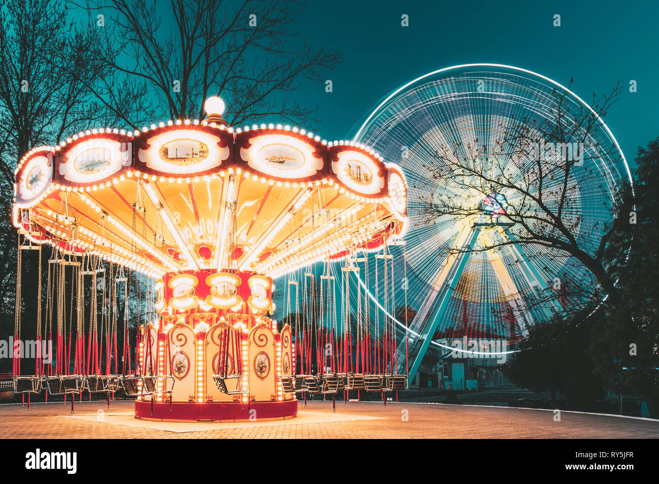Merry go round blurred hi-res stock photography and images - Alamy