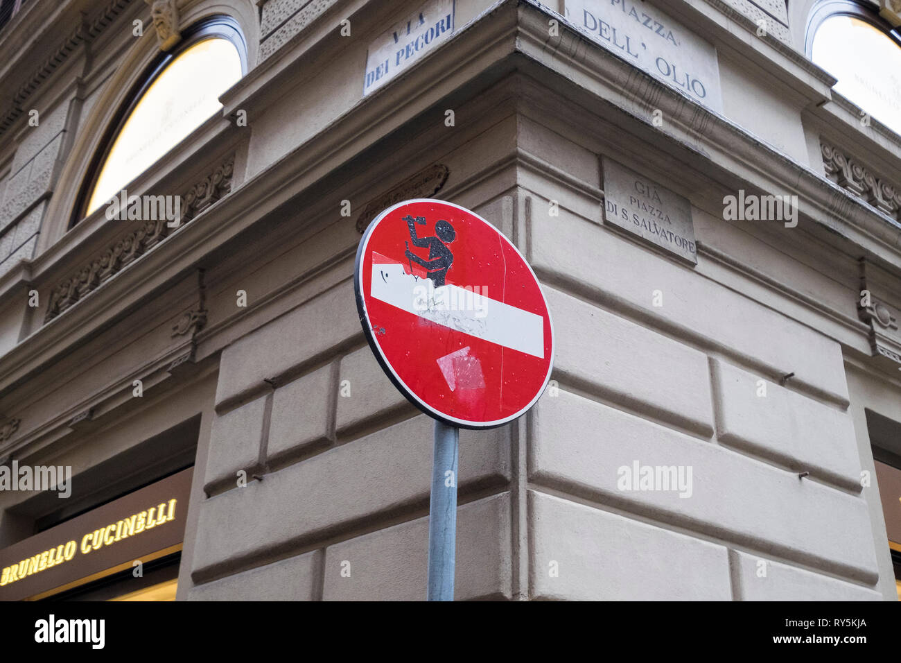Traffic signs florence hi-res stock photography and images - Alamy