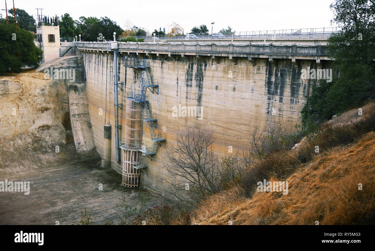 Old Weathered Arch Dam Stock Photo - Alamy
