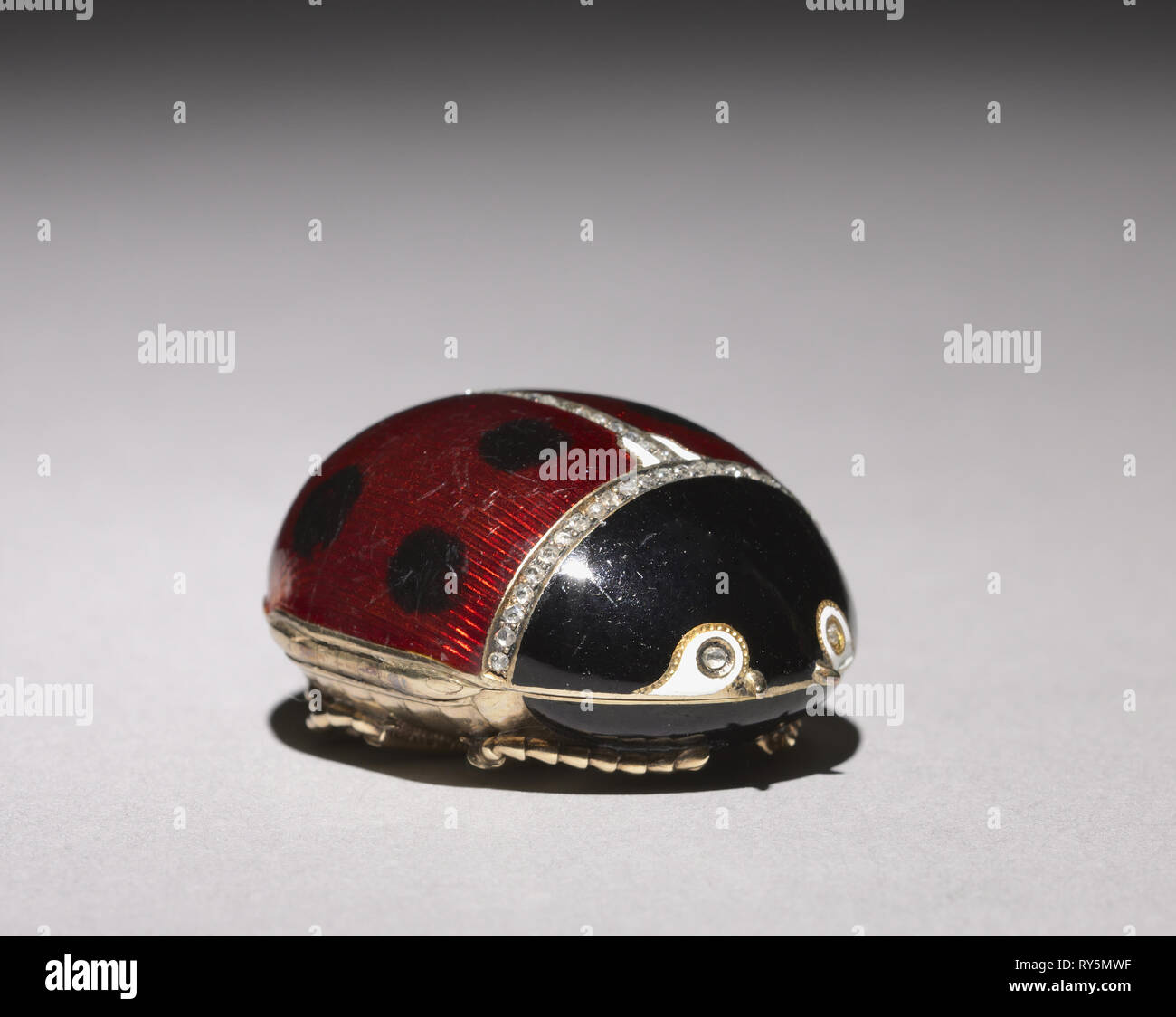 Gold ladybug hi-res stock photography and images - Alamy