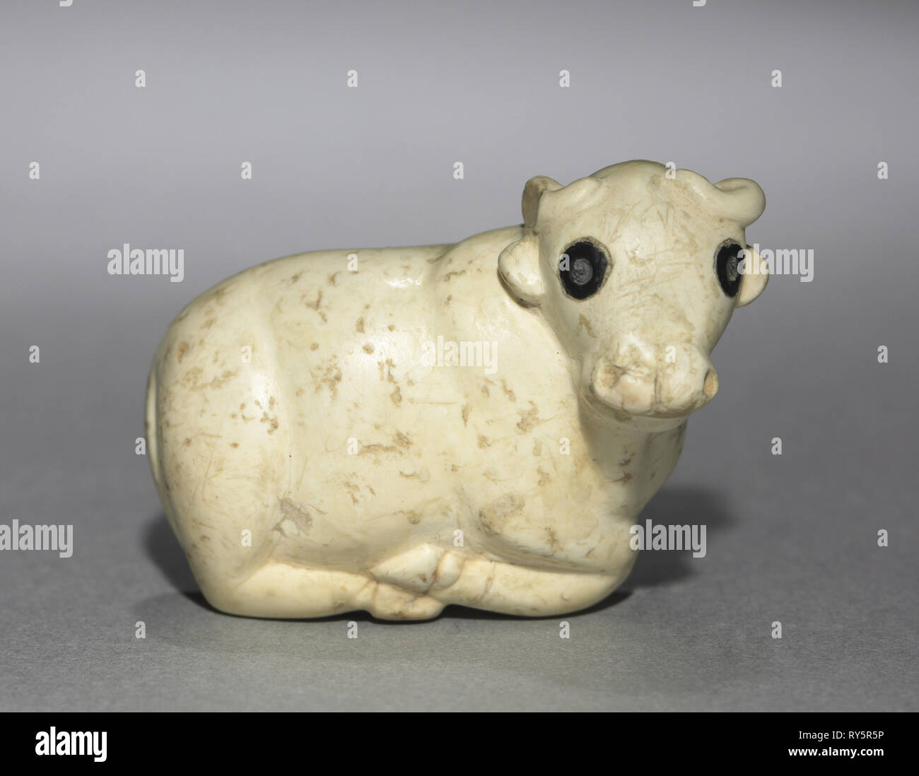 Sumerian bull hi-res stock photography and images - Alamy