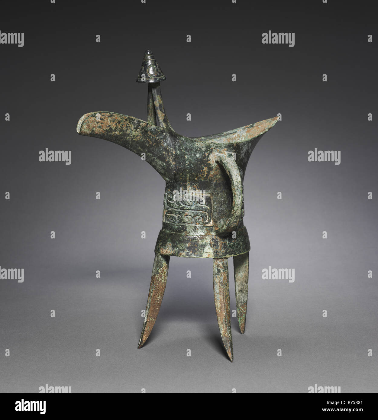 Middle shang dynasty hi-res stock photography and images - Alamy