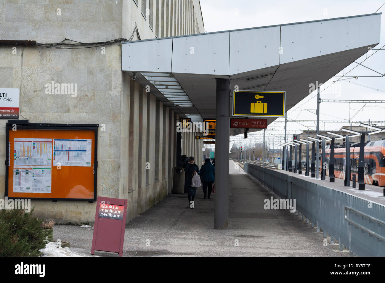 Tallinn railway hi-res stock photography and images - Alamy
