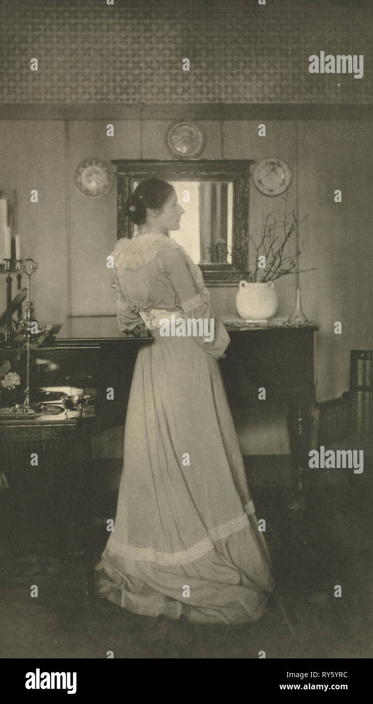 Mrs craig hi-res stock photography and images - Alamy