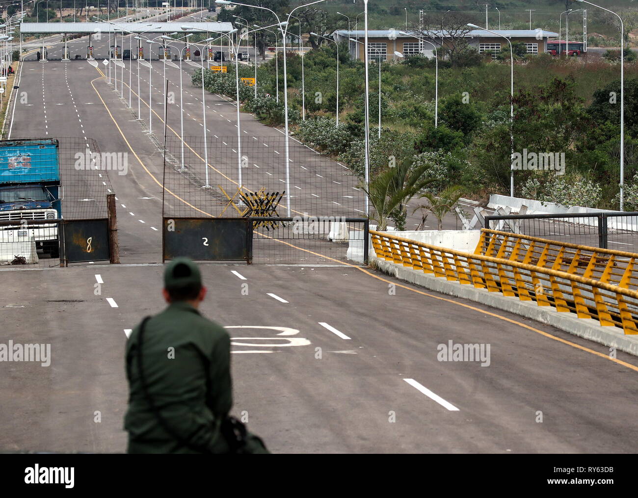 Venezuelan Border High Resolution Stock Photography and Images - Alamy