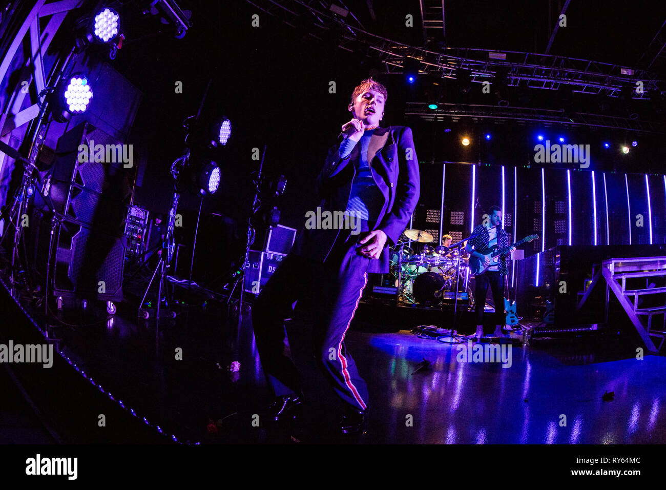 Troye Sivan Bloom High Resolution Stock Photography and Images - Alamy