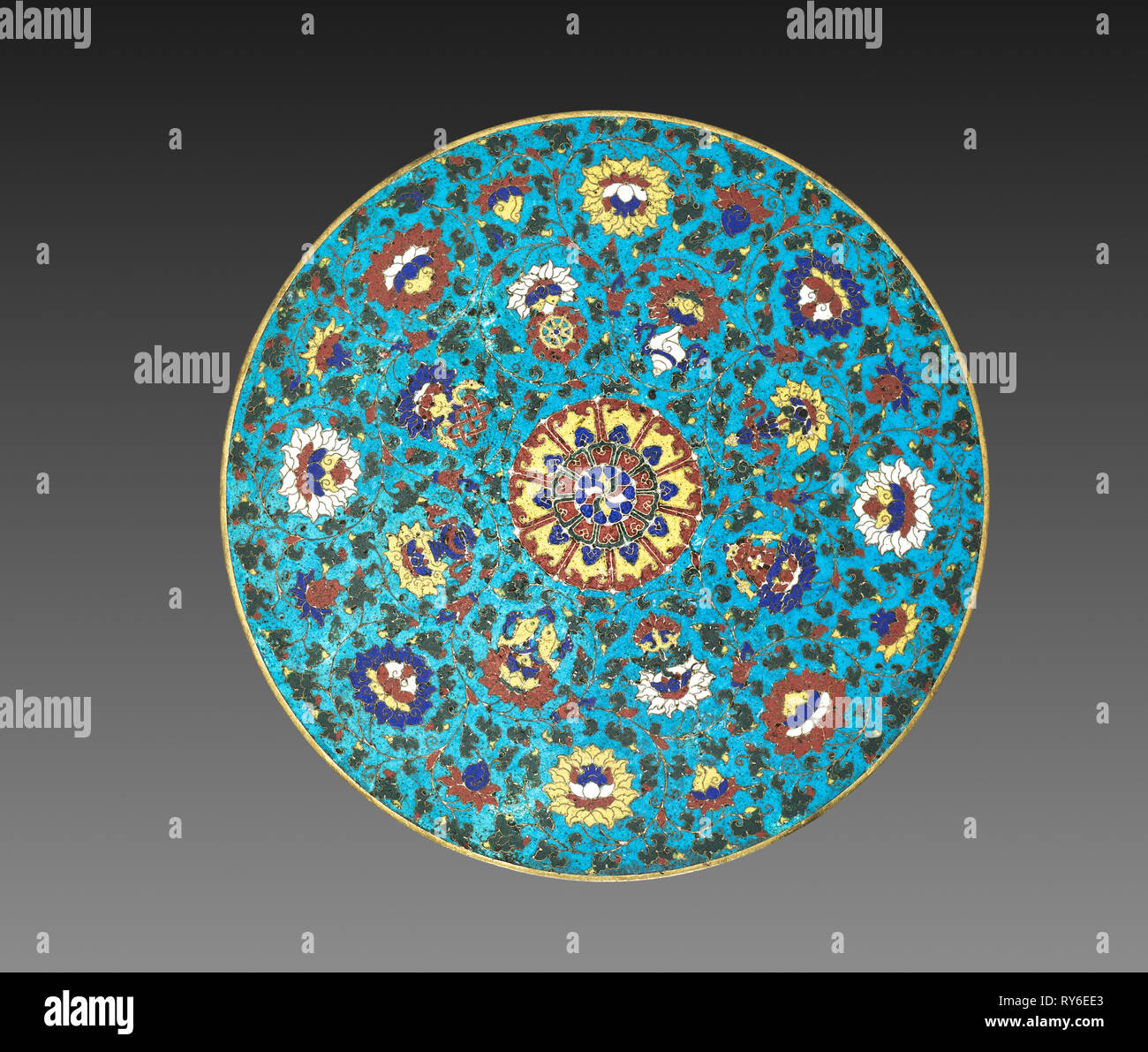 Mandala base hi-res stock photography and images - Alamy