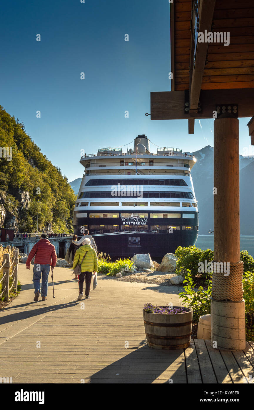 With cruise ship volendam in port hi-res stock photography and images ...