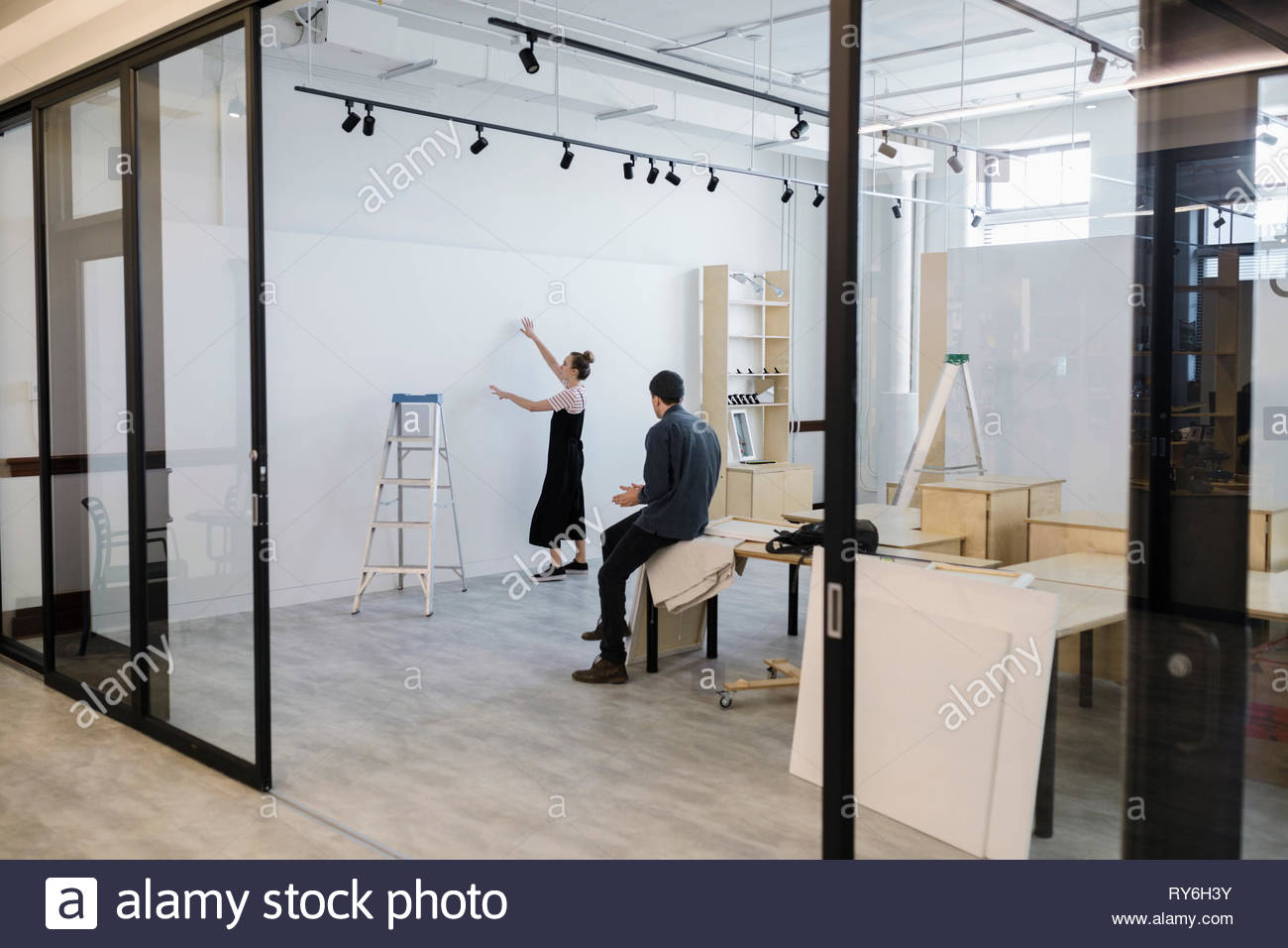 Standing exhibition creativity art and craft hi-res stock photography ...