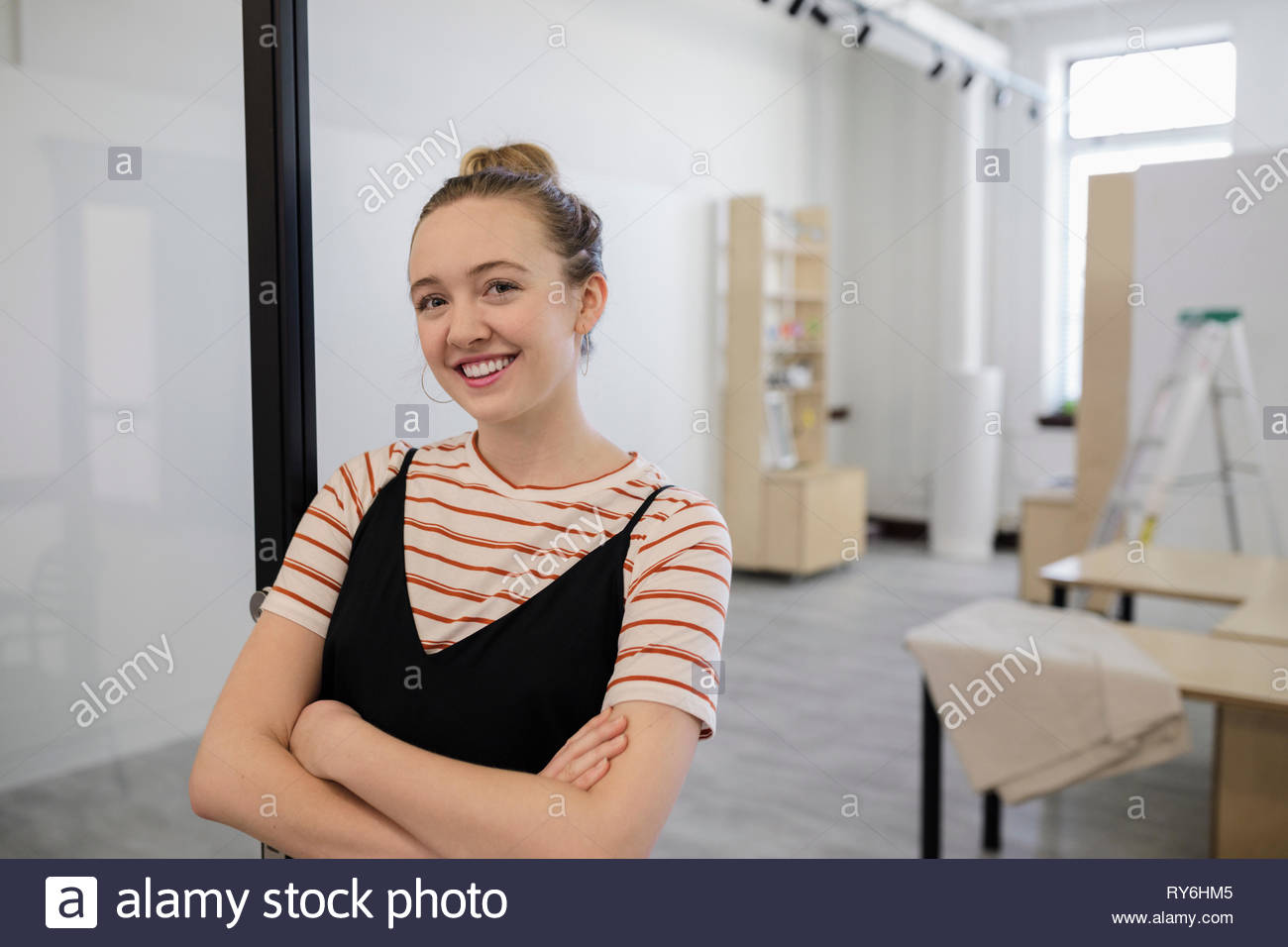 Portrait of the art hi-res stock photography and images - Alamy