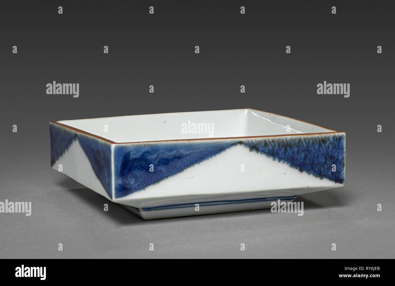 Porcelain with underglaze blue and overglaze iron decoration hi-res ...