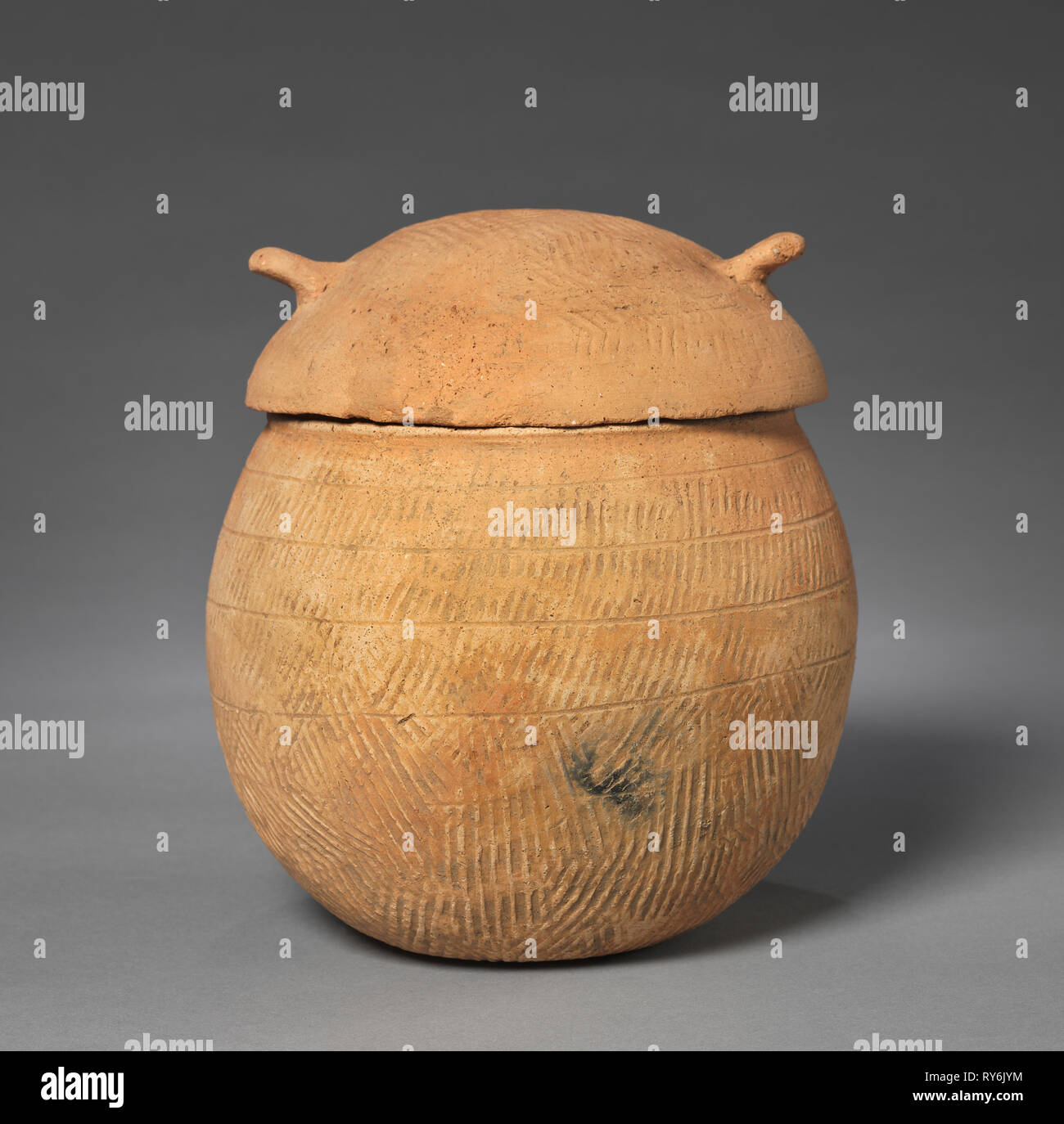 Lidded Vessel with Loop Handles, 3rd-1st Century BC. Korea, Iron Age (c ...