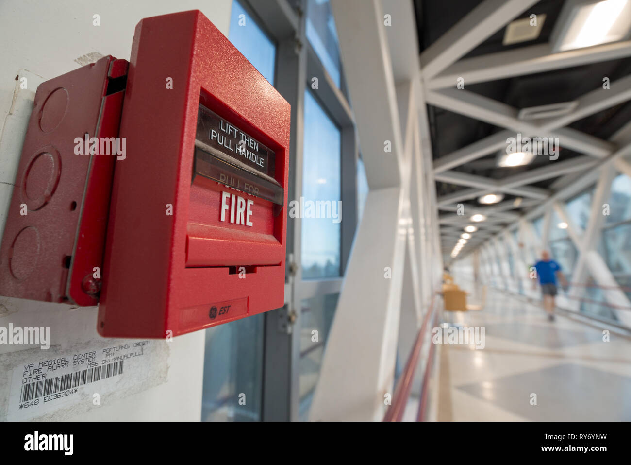 Aed alarm hi-res stock photography and images - Alamy