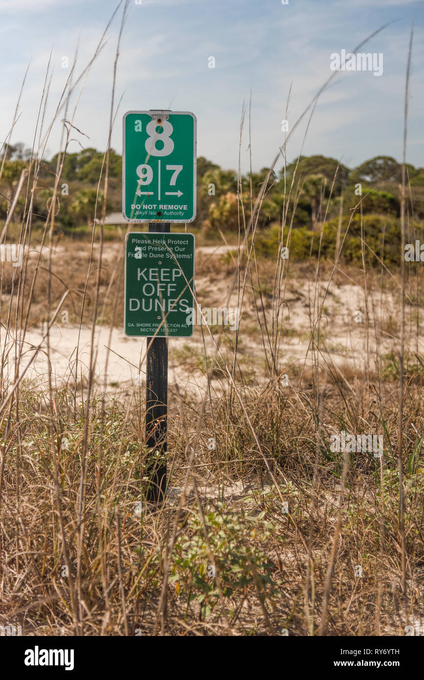 Sand dune warning sign hi-res stock photography and images - Alamy