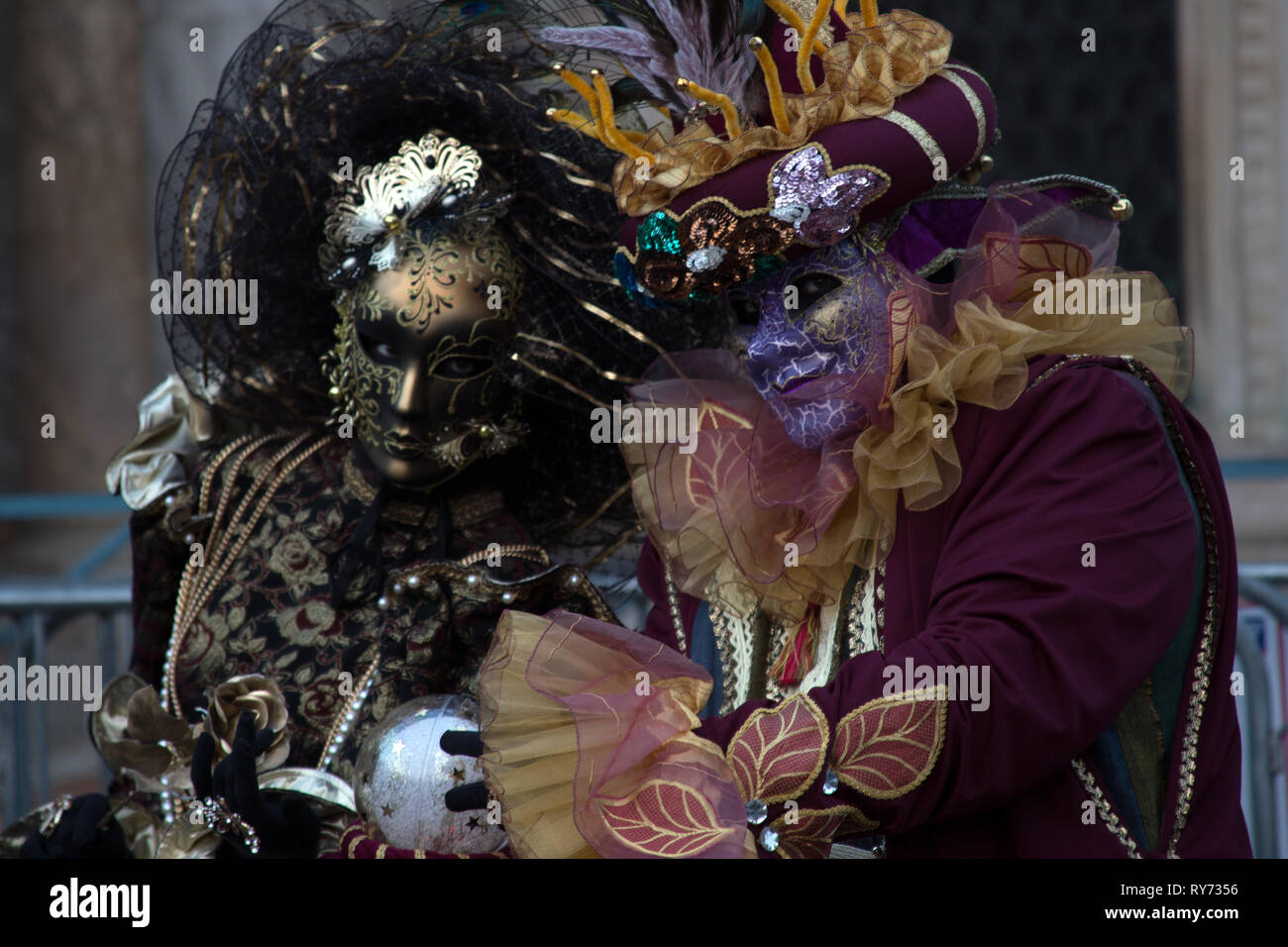 Carnival characters hi-res stock photography and images - Alamy