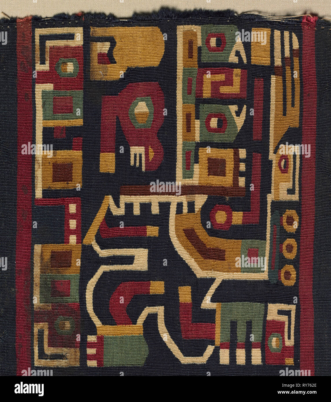 Single interlocked tapestry hi-res stock photography and images - Alamy