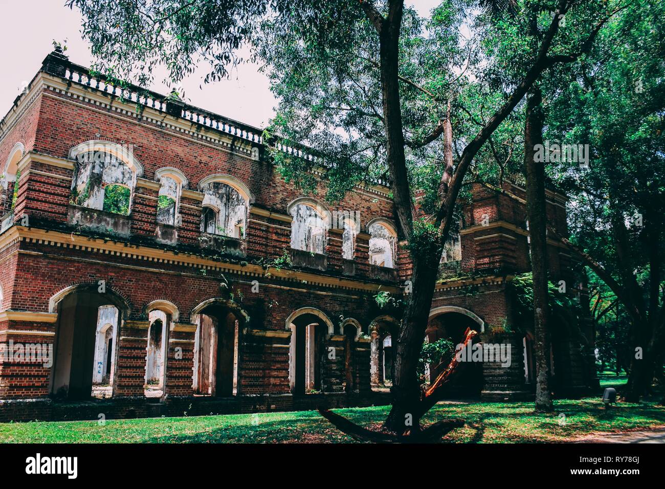 the old building Stock Photo - Alamy