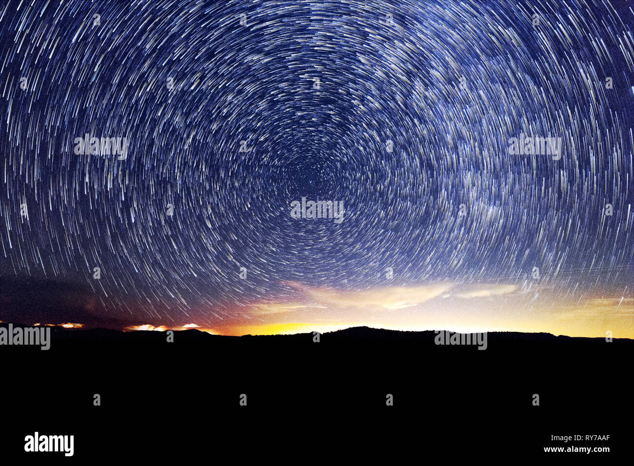 Earth split open hi-res stock photography and images - Alamy