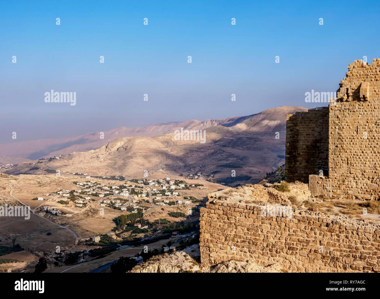 Al Karak Castle High Resolution Stock Photography and Images - Alamy