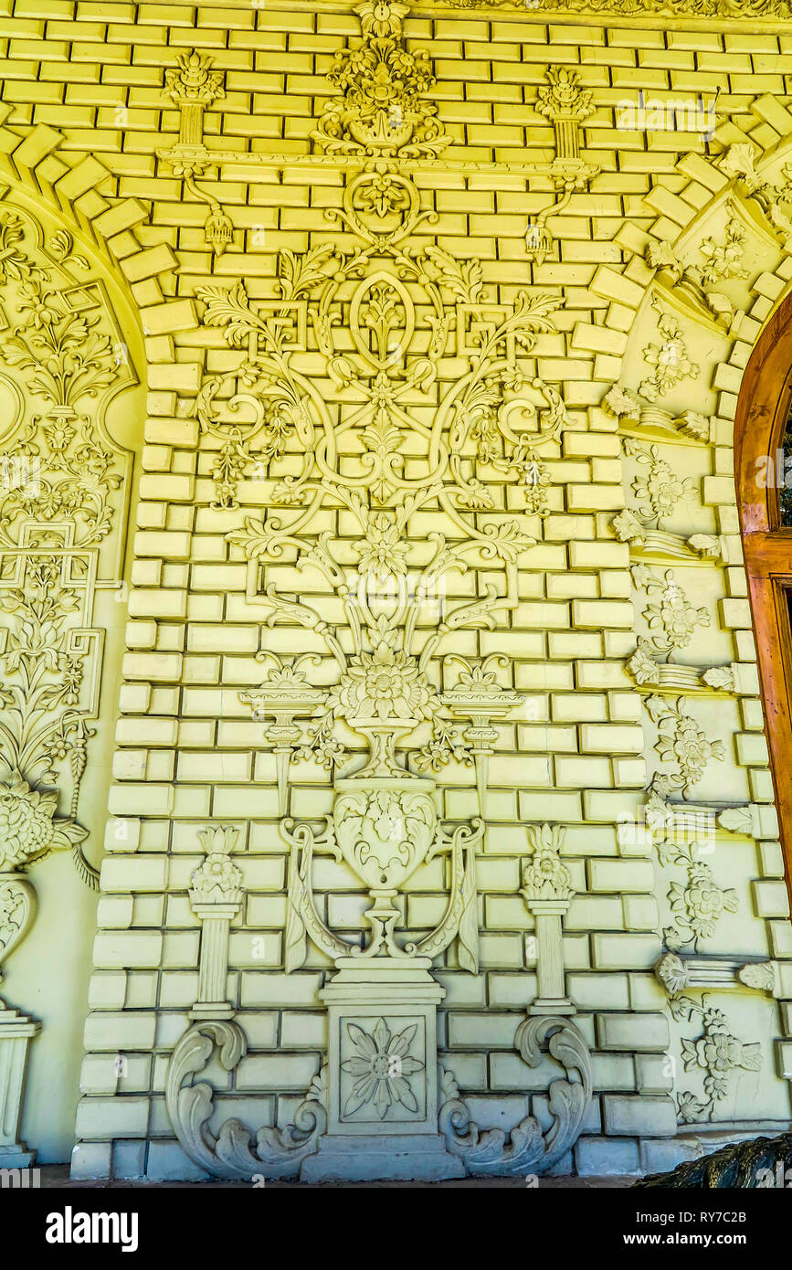 Tehran Golestan Palace Talar-e Salam Reception Hall Brick Facade ...