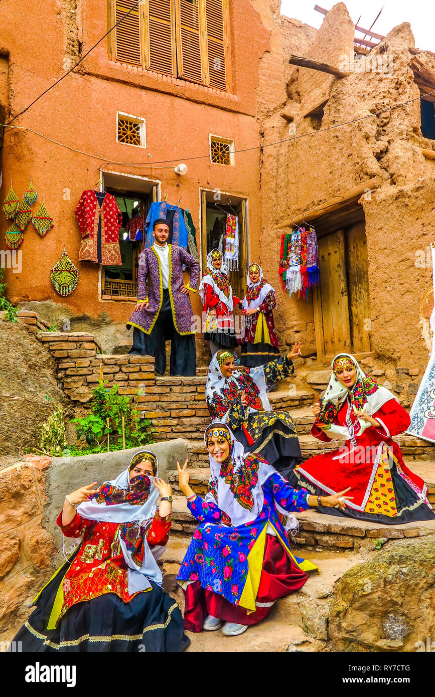 Persian clothes hi-res stock photography and images - Alamy