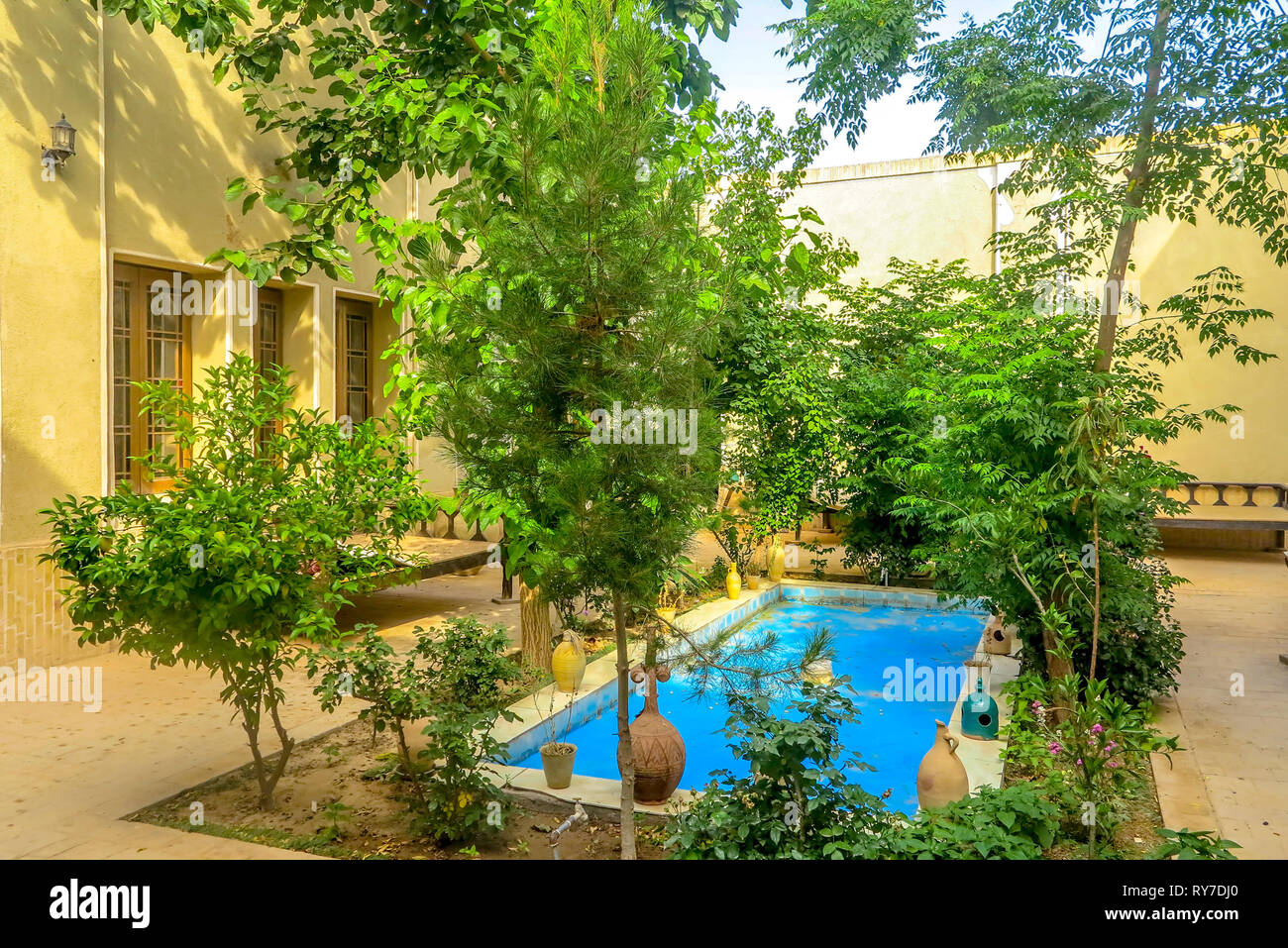 Yazd Old Town Residential House Courtyard Garden with Fountain Pool and ...