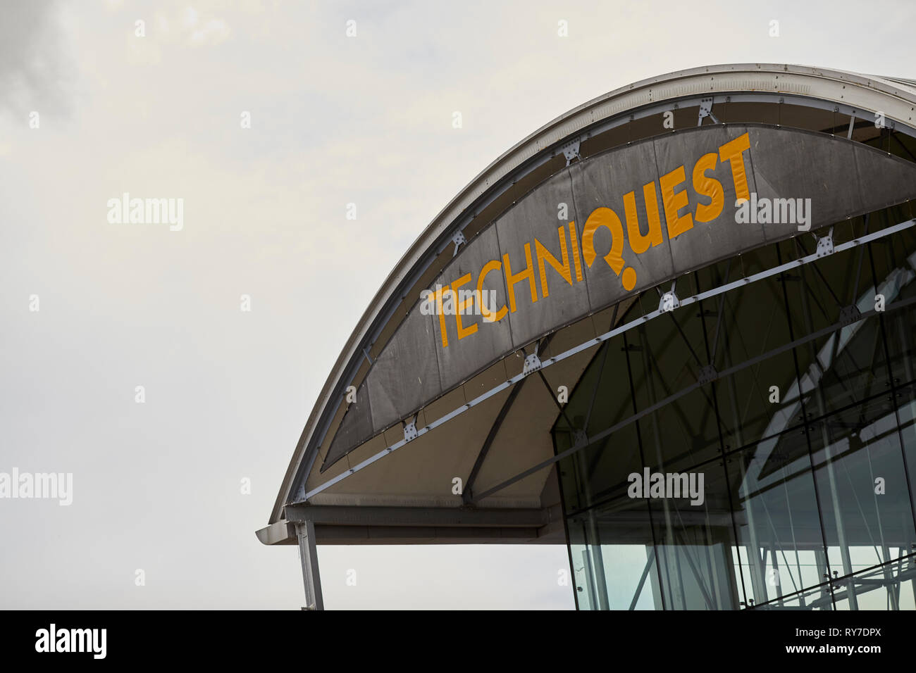 Techniquest science discovery centre hi-res stock photography and ...