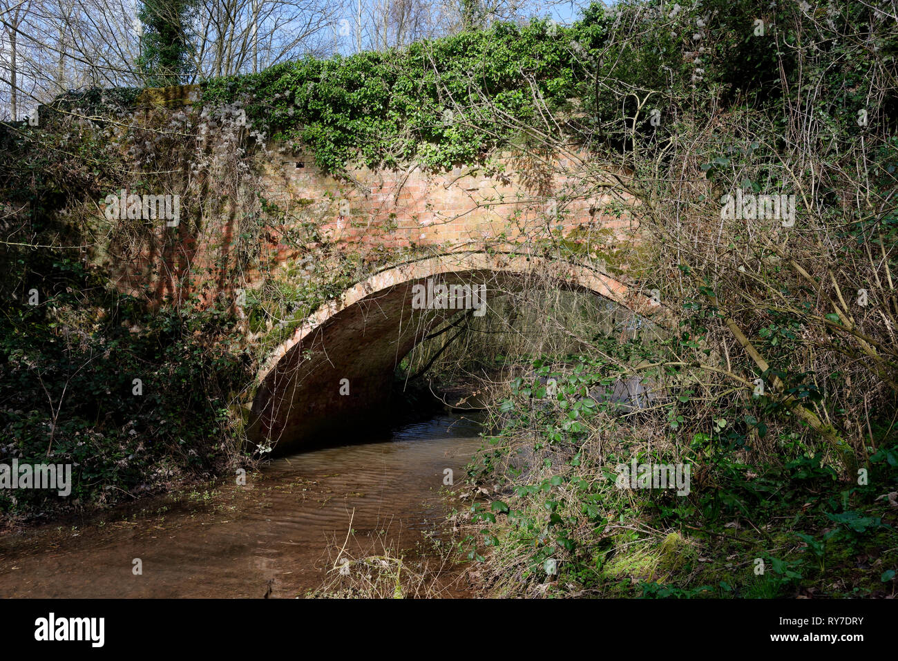 Boyce Court Bridge over disused Herefordshire and Gloucestershire Canal ...