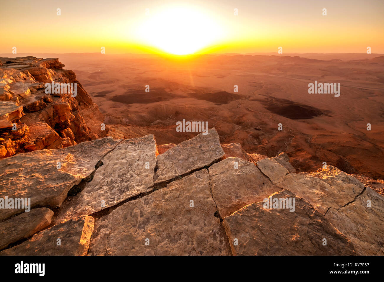 landscape view on sunrise from Mitzpe Ramon in Israel Stock Photo - Alamy