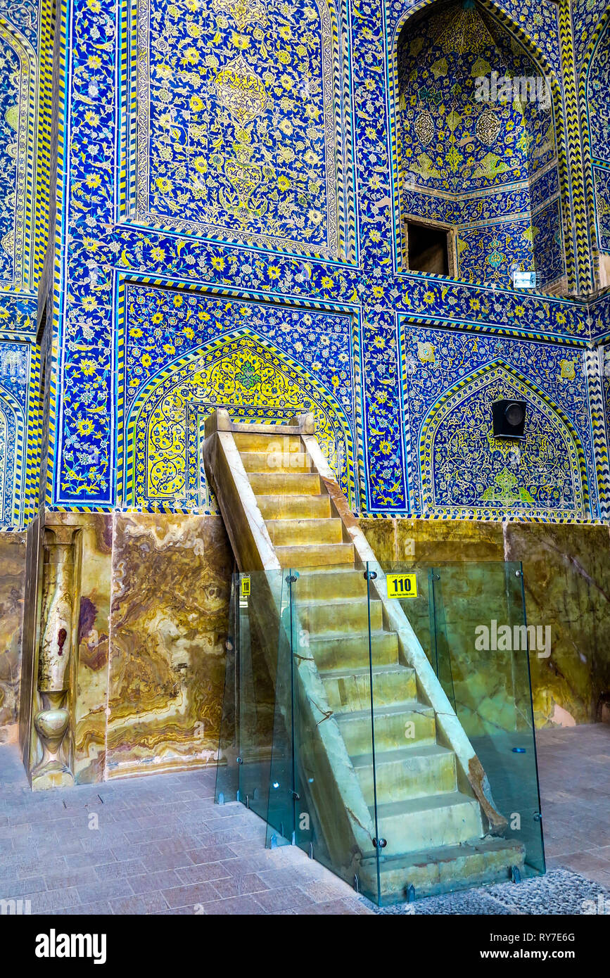 Isfahan Masjed-e Jadid-e Abbasi Shah Great Royal Mosque Mihrab Blue ...