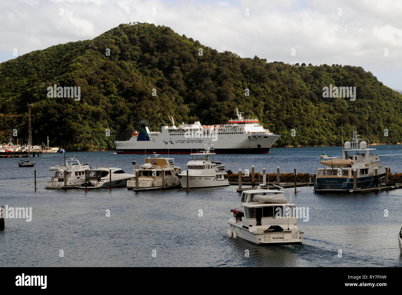 The InterIslander leaving Picton to cross the Cook Strait, connecting ...