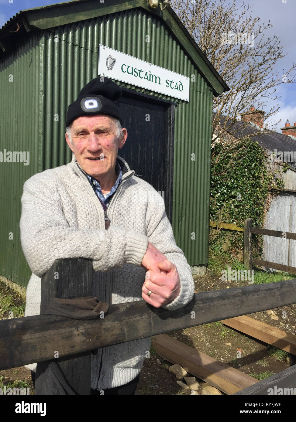 Old customs station ireland hi-res stock photography and images - Alamy