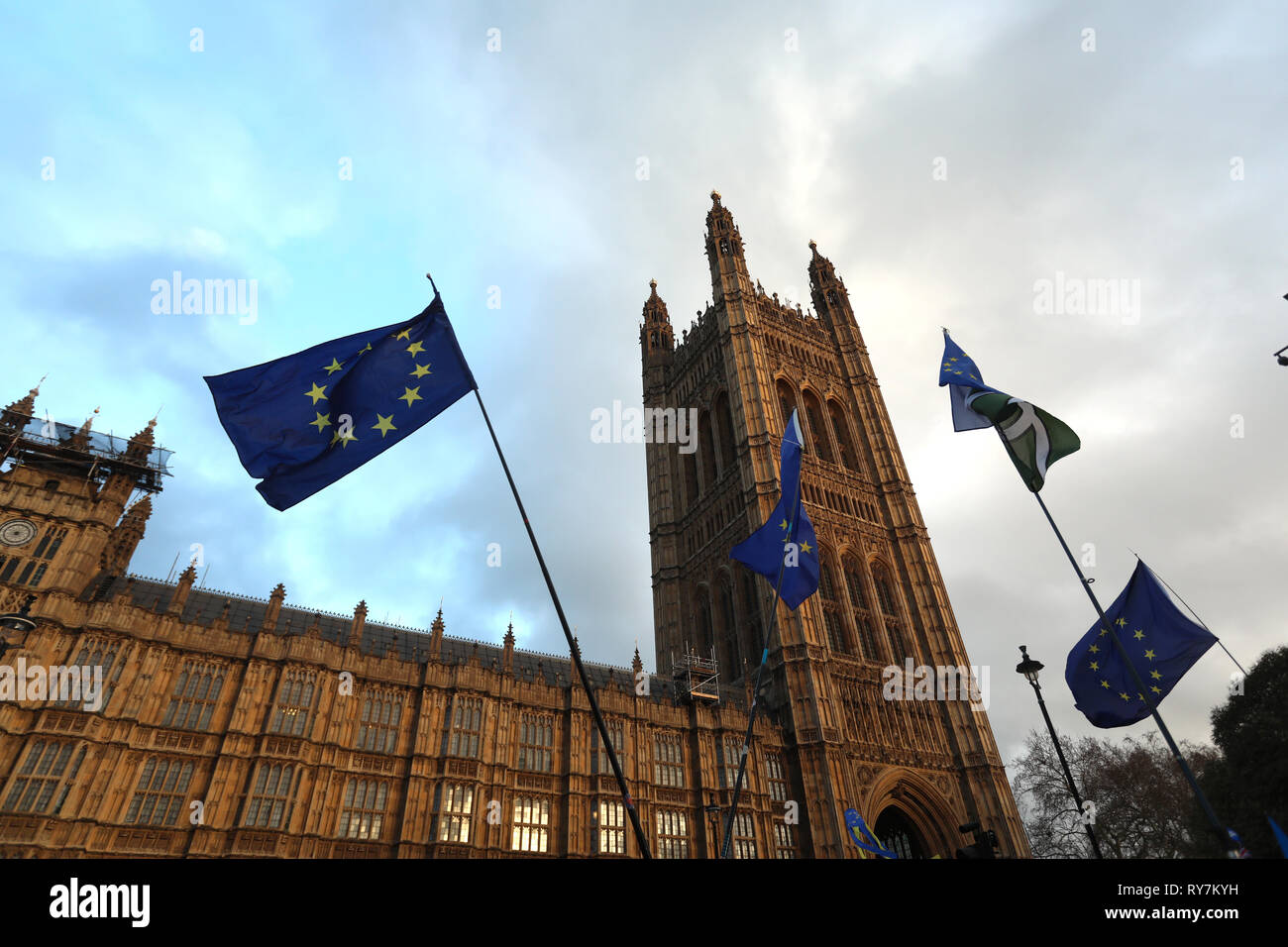 Devon flag hi-res stock photography and images - Alamy